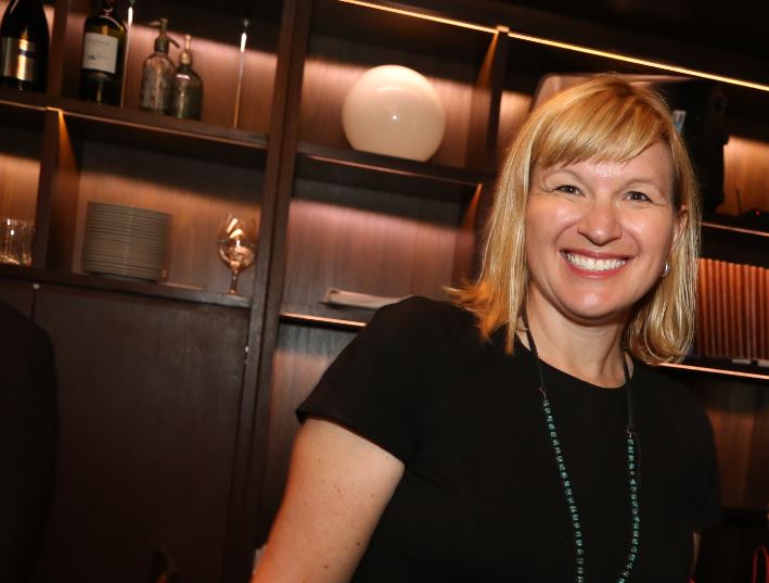 EM JACKSON HOLE MOUNTAIN RESORT, WYOMING, JULIE CALDER ASSUME NOVA ...